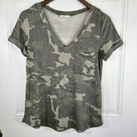 emory park | Tops | Emory Park Green Camo Tshirt | Poshmark